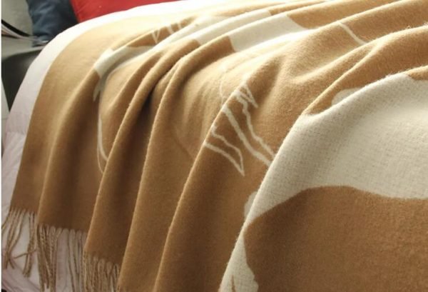 How to find a perfect wool blanket? – Sheep wool, carbonized wool, wool ...